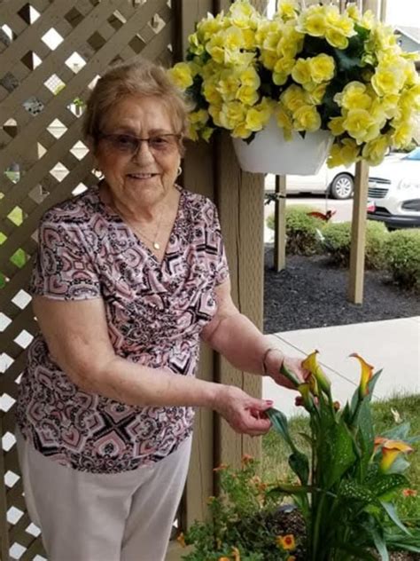 Passagechartersvillemaillet La Coopérative Funérairefuneral Co Op