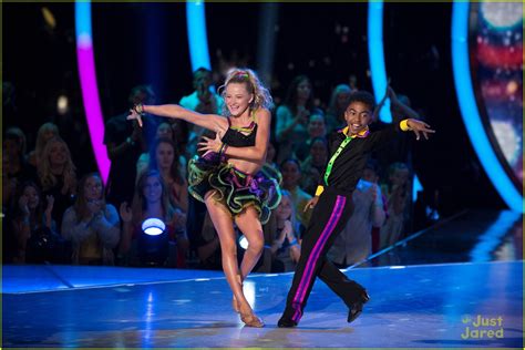 Miles Brown And Rylee Arnold Sizzle On Dance Floor With Cha Cha For Dwts