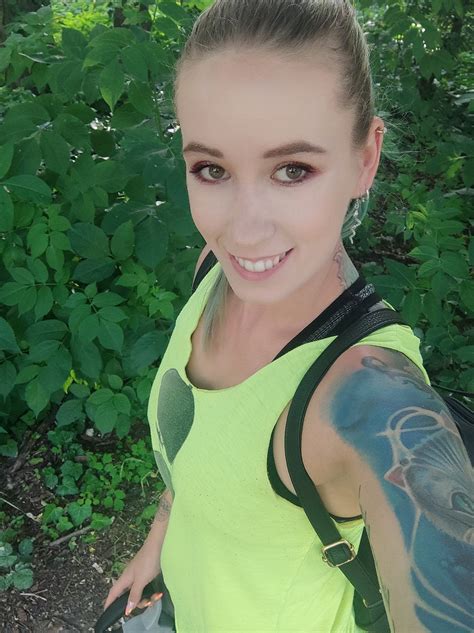 Minnie Manga On Twitter Heyho Join Now Https T Co Vvdjvzbfl Don T Forget To Look Around