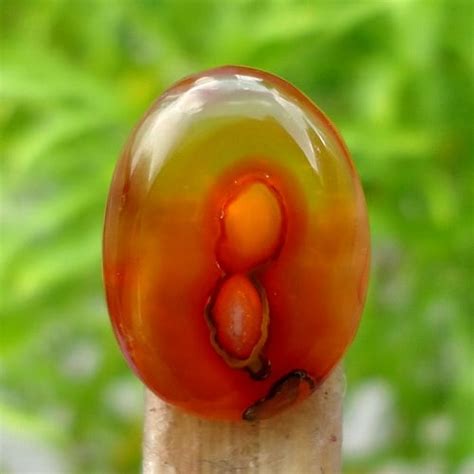 Mustika Keberuntungan Berjudi - Pusaka Dunia