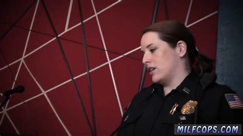 Amateur 69 Blowjob Raw Flick Captures Police Banging A Deadbeat Dad