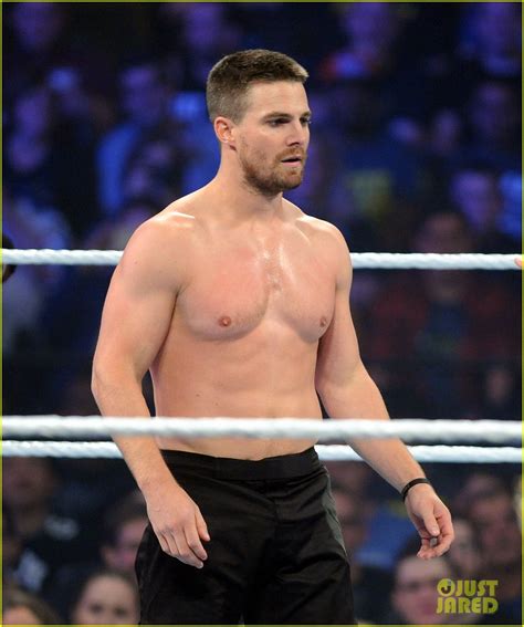 Stephen Amell Goes Shirtless For Epic Summerslam Fight Photo