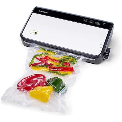 Reviews For Foodsaver White Food Vacuum Sealer With Bonus Handheld