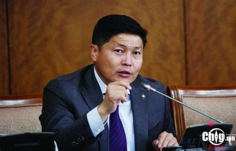 Х Нямбаатар Оргон зайлсан хүмүүсийн дансыг хааж гадаад паспортыг хүчингүй болгоно