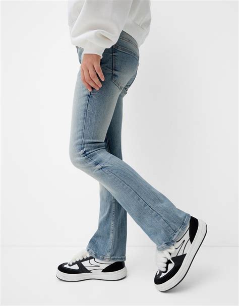 Low Waist Boot Cut Jeans Bsk Teen Bershka