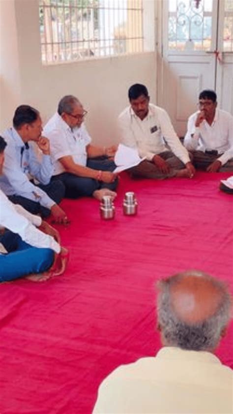 Raju Shetty राजू शेट्टी यांनी घेतली शेतकऱ्यांची भेटraju Shetty Met