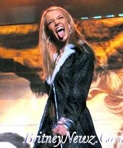 Britney Spears Tongue Superficial Gallery