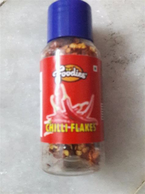 Chilli Flakes Packaging Size 100g At Best Price In New Delhi Id