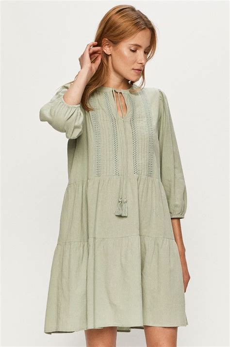 Pin De Akanksha Chaudhary En Indowestern