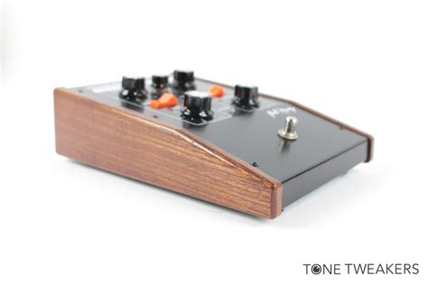 Moog Moogerfooger Lowpass Filter Mf 101 For Sale In Original Box Tone Tweakers Inc