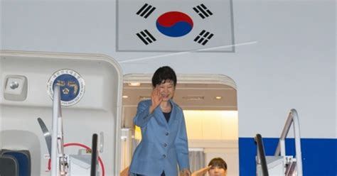 박 대통령 또 국정교과서 침묵한 채 미국 가나