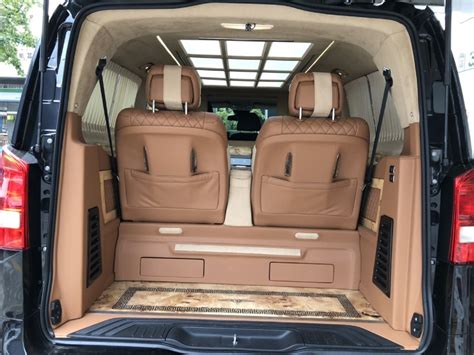 精彩影片內有抽獎Mercedes Benz VITO TOURER VIP客製化超奢華內裝 獨家首試 Yahoo奇摩汽車機車