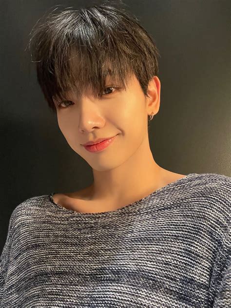 [잡담] 보넥도 명재현이랑 태산 오늘 뭐임 인스티즈 Instiz 연예 카테고리