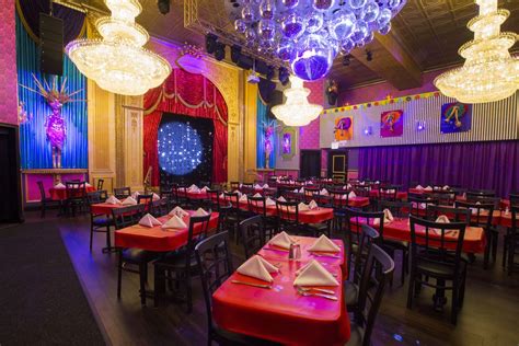 Inside Lips Chicago A New Drag Restaurant Wonderland Opening Friday