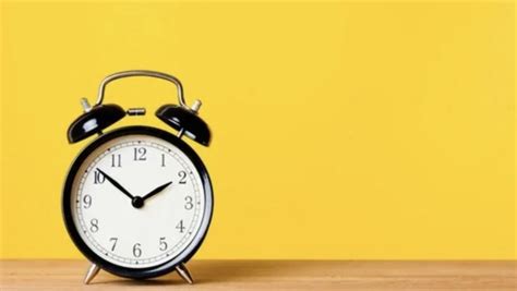 В ночь с субботы на воскресенье Молдова переходит на летнее время Locals