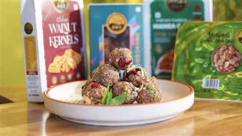 Makhana Dry Fruit Laddu Recipe Gluten And Sugar Free Ggt