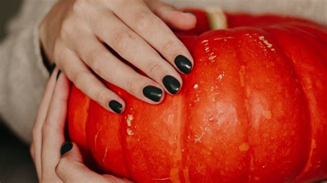 The Best Fall Nail Colors And Trends Beyond Polish