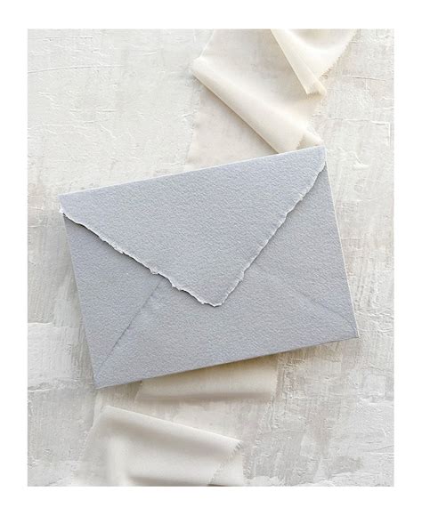 Sobre Artesanal Gris Claro Americano Dl Para Invitaciones Marmarina