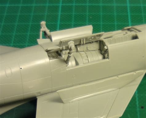 [academy 1 72] F 8e Crusader