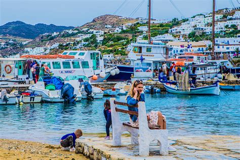 그리스 키클라데스 섬의 미코노스 섬의 미코노스 트포트의 유명한 그림 같은 리틀 베니스 만의 전경 0명에 대한 스톡 사진 및 기타 이미지 Istock