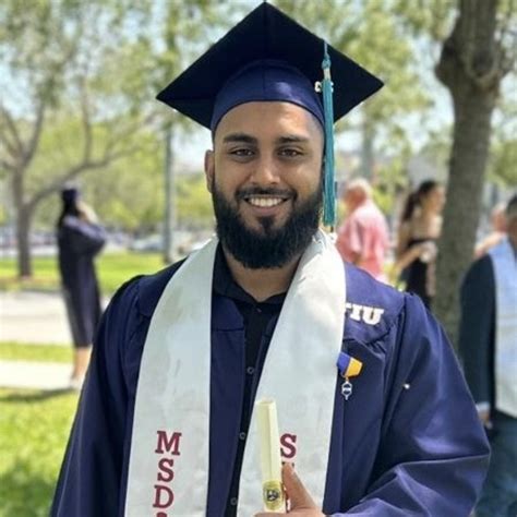 Areeb Siddiqui Bookkeeper Syed Zafar Pa Linkedin