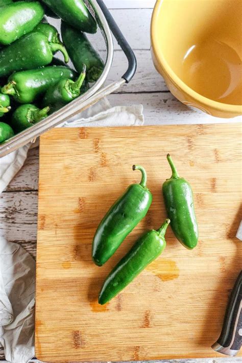 How To Freeze Jalapenos Easy Way To Preserve Extra Peppers