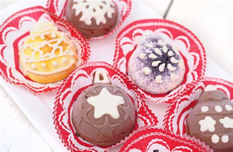 Коледни кокосови пастички Кукуряк