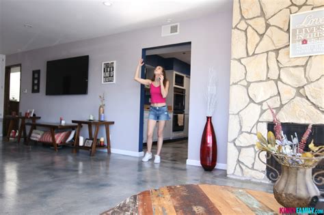 Ellie Eilish Help Step Sister With Revenge Fuck Ee Hsswrf 9 Porn Pic Eporner