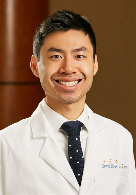 Richard Weihong Zhang Md Physical Medicine And Rehabilitation In Southlake Tx