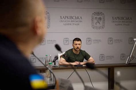 Зеленский решил развивать солнечную энергетику из за потери генерирующих мощностей