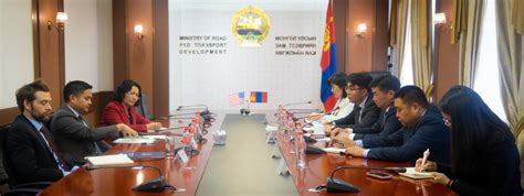 Монгол Америкийн хооронд шууд нислэг хийх бэлтгэл ажлын хүрээнд санал солилцлоо Dobu