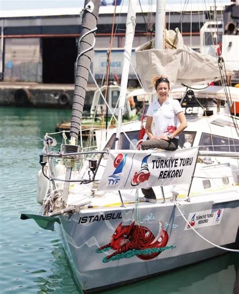 Woman Quits Job After Years To Become Sailor T Rkiye News