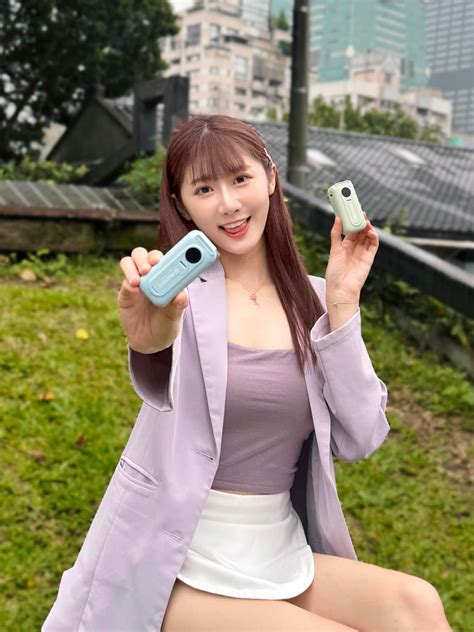 林茉晶 昨天開直播介紹的行動充！ 是我在澎湖主持、旅遊時愛用的法寶🥳 🌟moztech 太空艙行動電源🌟