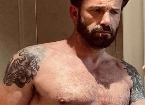 Jennifer Lopez Posts Thristy Picture Of Ben Affleck Shirtless On