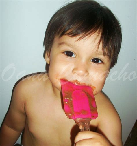 Cooking With Love Tort De Ciocolata Cu Kit Kat Si Mandms Kit Kat And Mandms Chocolate Cake