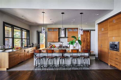 Step Into This Amazing Oregon House Designed To Feel Like A Vacation