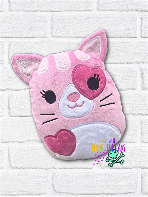Digital Download Applique Heart Cat Plush 5 Sizes Included Off With Their Threads
