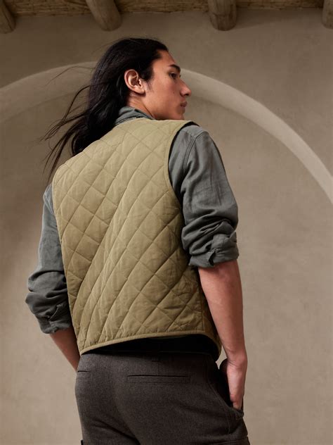 Br Archives Quilted Vest Banana Republic