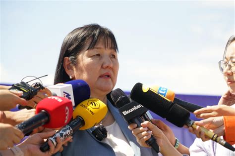 МИАТ ХК 15 жилийн дараа орон нутгийн нислэгээ сэргээлээ