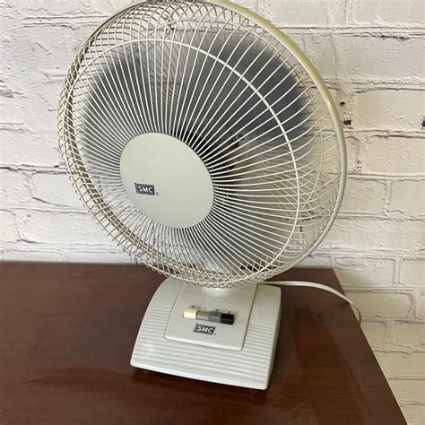 Smc 12” Oscillating Desk Table Fan