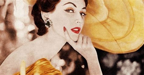 ტკბილეულის გამყიდველობიდან მოდელობამდე 1950 იანი წლების სიმბოლო და