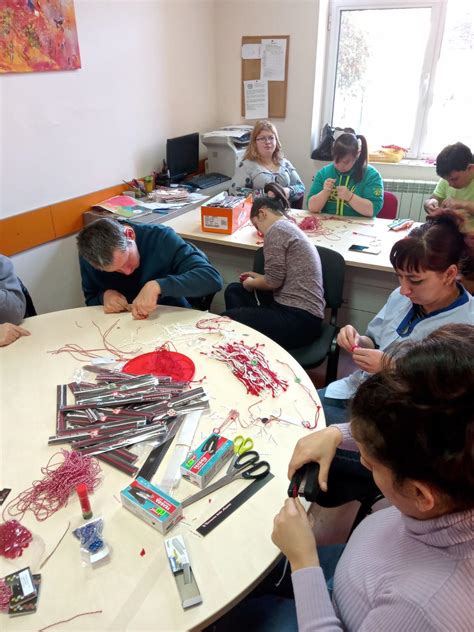 Центърът за социална рехабилитация и интеграция „ЕГИДА“ в Пазарджик с благотворителен базар за 1