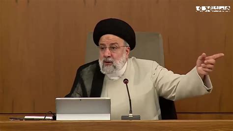 گریه و بی تابی شدید هیئت دولت در استقبال از پیکر شهید رئیسی فیلم