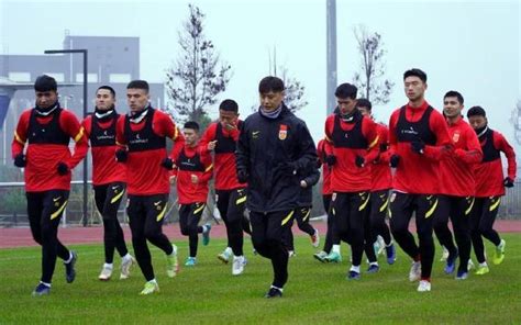 U20国青结束本期集训，16日开启海外拉练国青队中国足球队训练