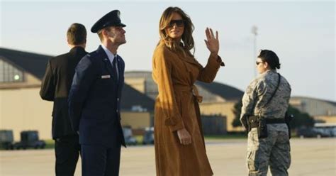 멜라니아 드디어 입 열다 트럼프 성 추문 내 관심사 아냐