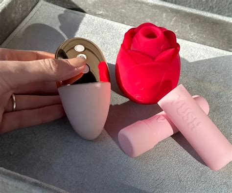 These Self Love Toys Are So Discreet You Could Take Them Anywhere