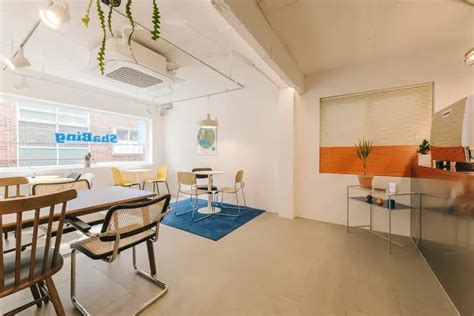 미니멀 컬러포인트를 준 15평 빙수집 인테리어 부산 부산진구 전포동