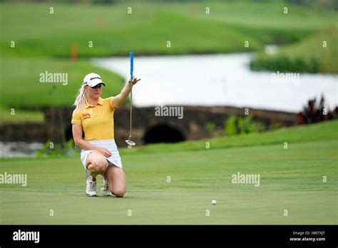 Charley Hull Of England Prepares To Putt On The 15th Hole During The