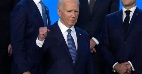 Лідери Демократичної партії закликають Байдена надати докази що він може перемогти Трампа на