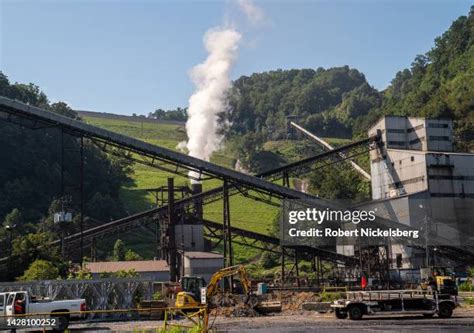 Fork Of The Road Photos And Premium High Res Pictures Getty Images